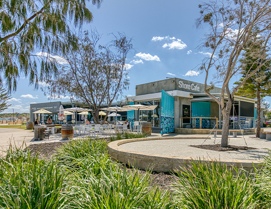 Restaurants, Cafés & Pubs near Eglinton Village