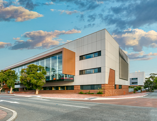 Education Options at Incontro | Schools & Community